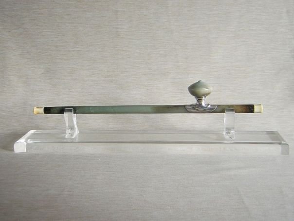 Jade opium pipe - (2366), lowlands-collection
